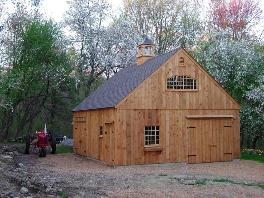 One Story Country Barn 24' dup - Country Carpenters