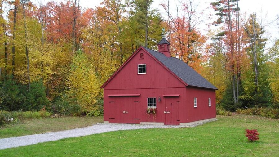 One Story Country Barn 24' dup - Country Carpenters